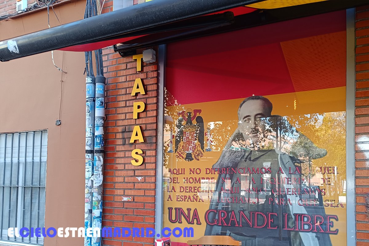 Bar Una Grande y Libre Casa Chen, Usera, Madrid. | El cielo esta en Madrid